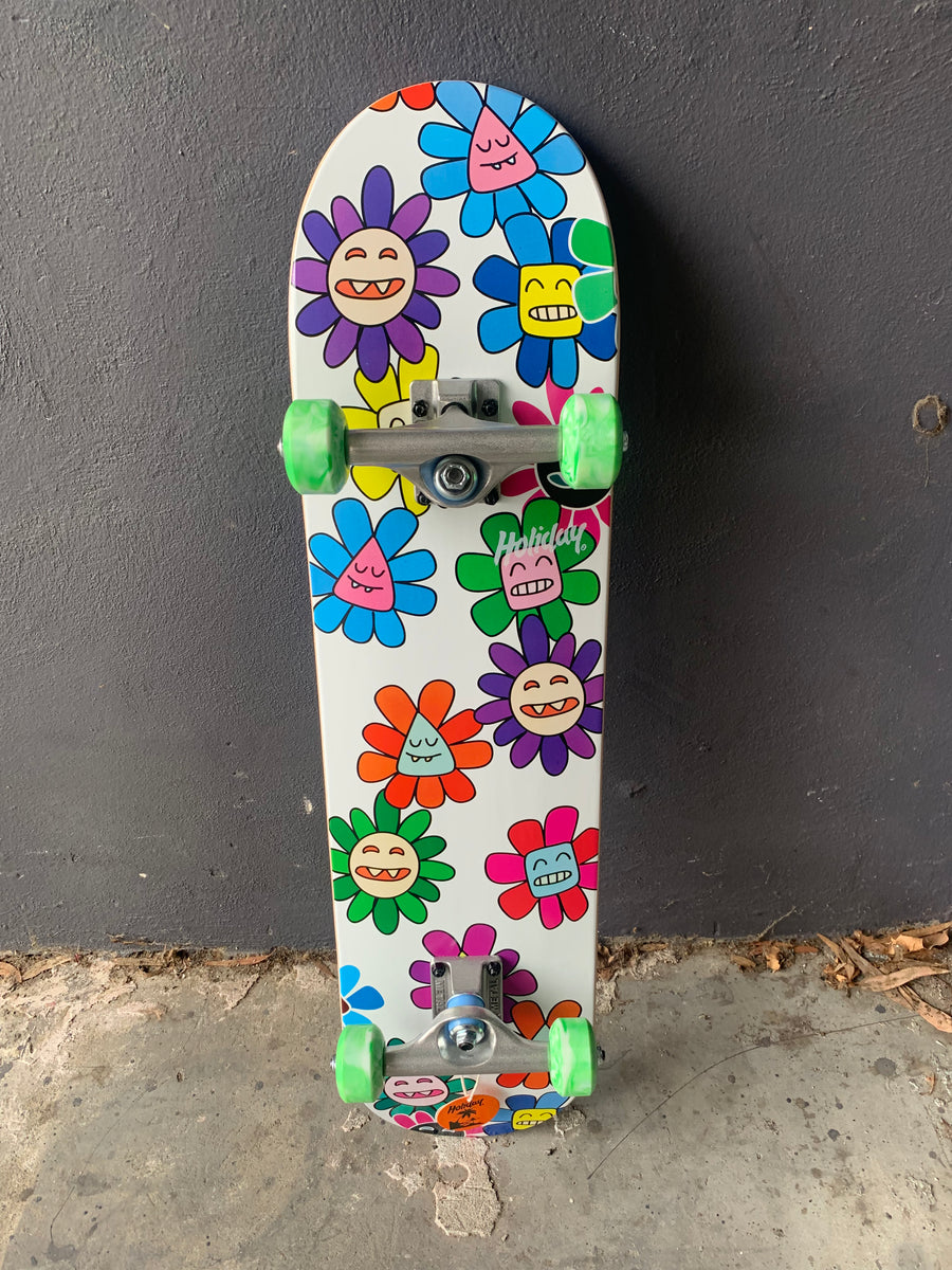Holiday Flower Power Complete – Goliath Skate Shop